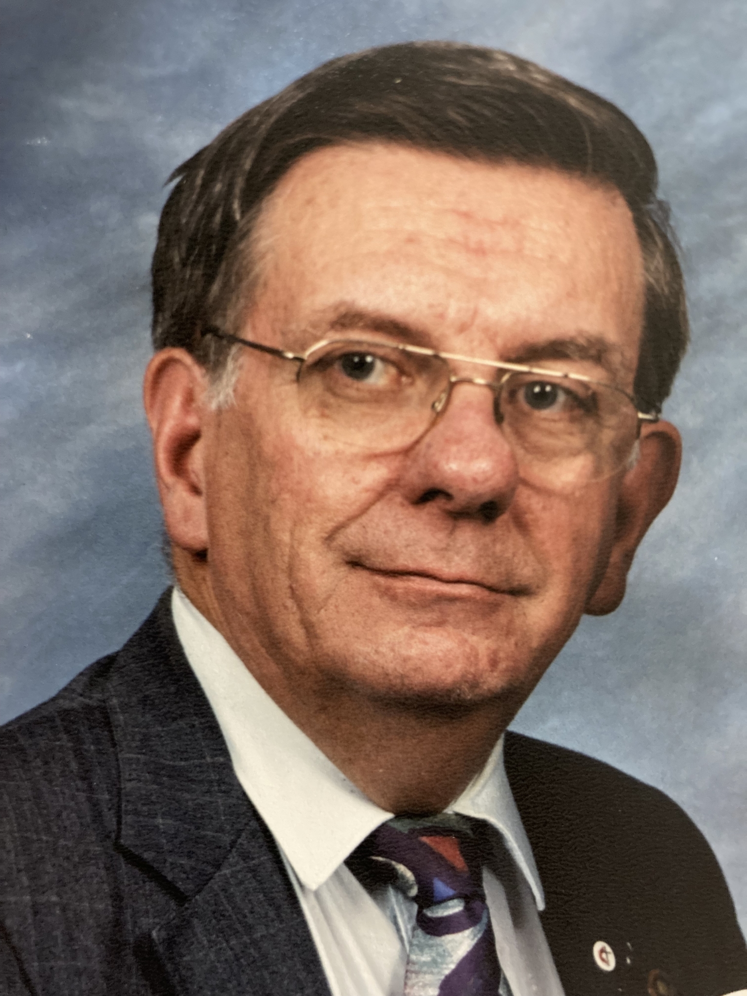 Gordon R. Barrett, Jr., 77 – Webb Weekly Online Gordon R. Barrett, Jr., 77 – Webb Weekly Online